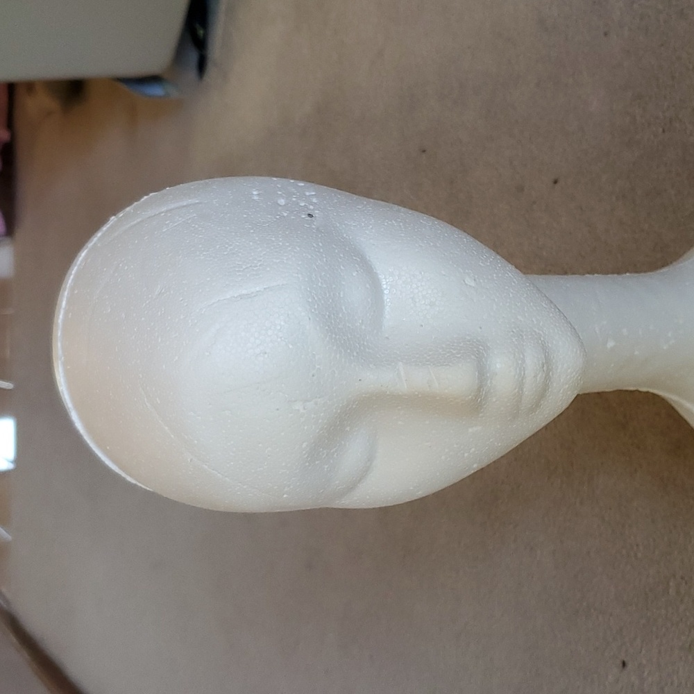 Styrofoam Display Head For Hairpieces, Jewelry - Gem